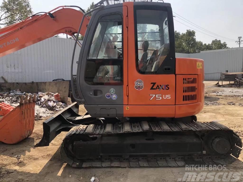 Máy xúc Hitachi Zaxis 75 Đánh giá sản phẩm và kinh nghiệm sử dụng